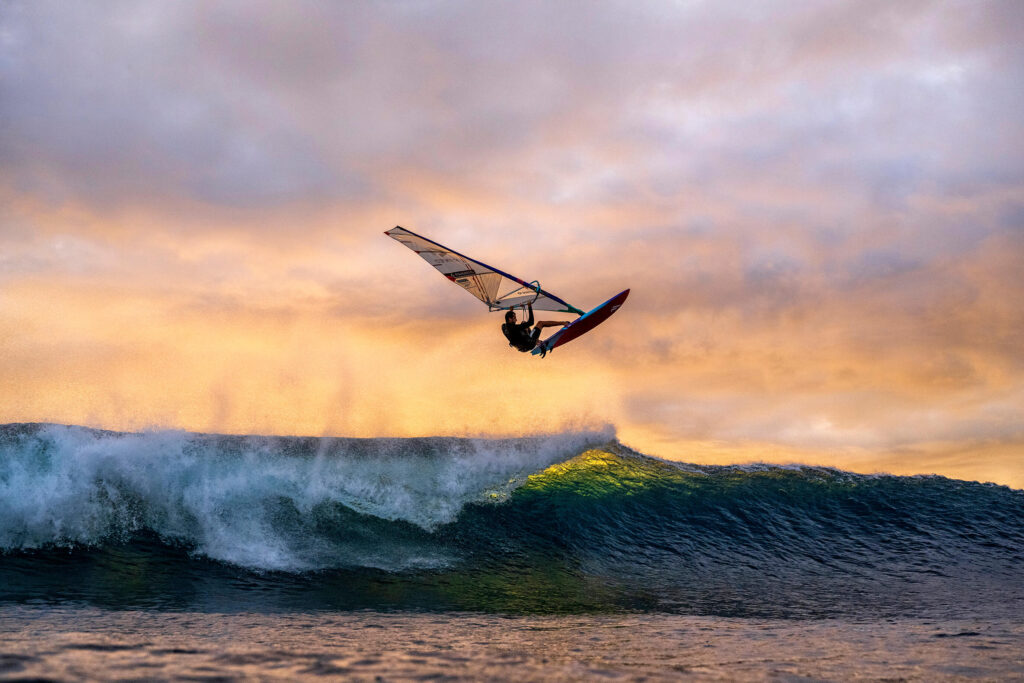 Fiji Surf Pro Competition Resumes - International Windsurfing Tour ...